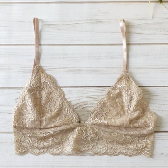 Intimates & Sleepwear | Nwt Beige Scalloped Lace Triangle Bralette ...